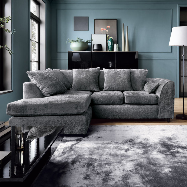 Hartl 2 Piece Upholstered Sofa Chaise